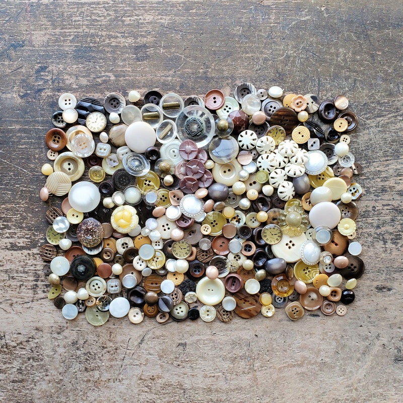 Vintage Buttons - Etsy