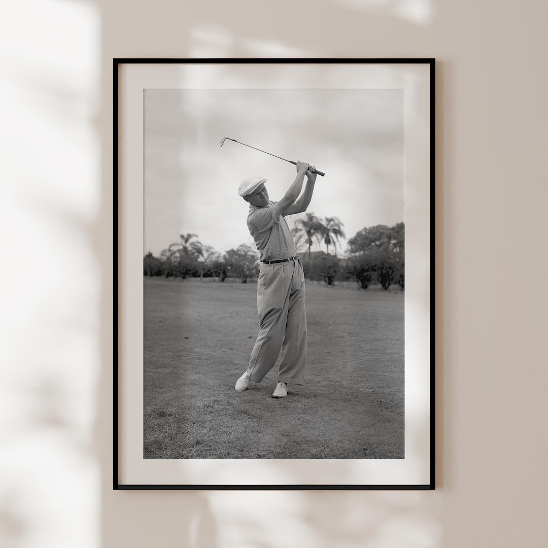 Golfer Poster, Vintage Golf Print, Sports Wall Art, Golfer Poster Black ...