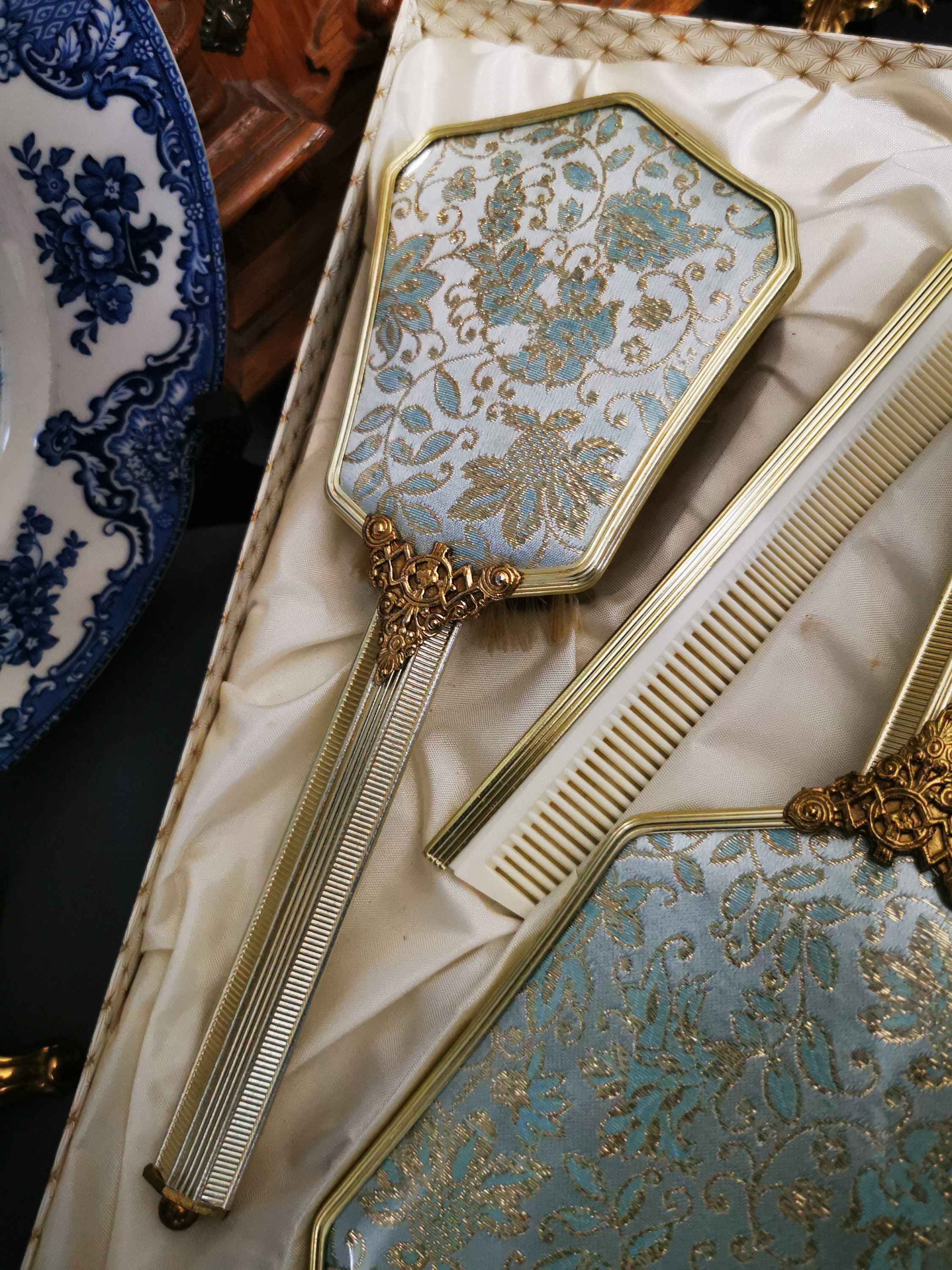 Beautiful Vintage 3-piece Vanity Dressing Table Set - Etsy