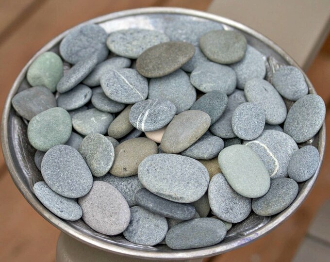 50 SMALL .5 to 1.5 Inch Alaska River Rock Bulk River Stone Wedding ...