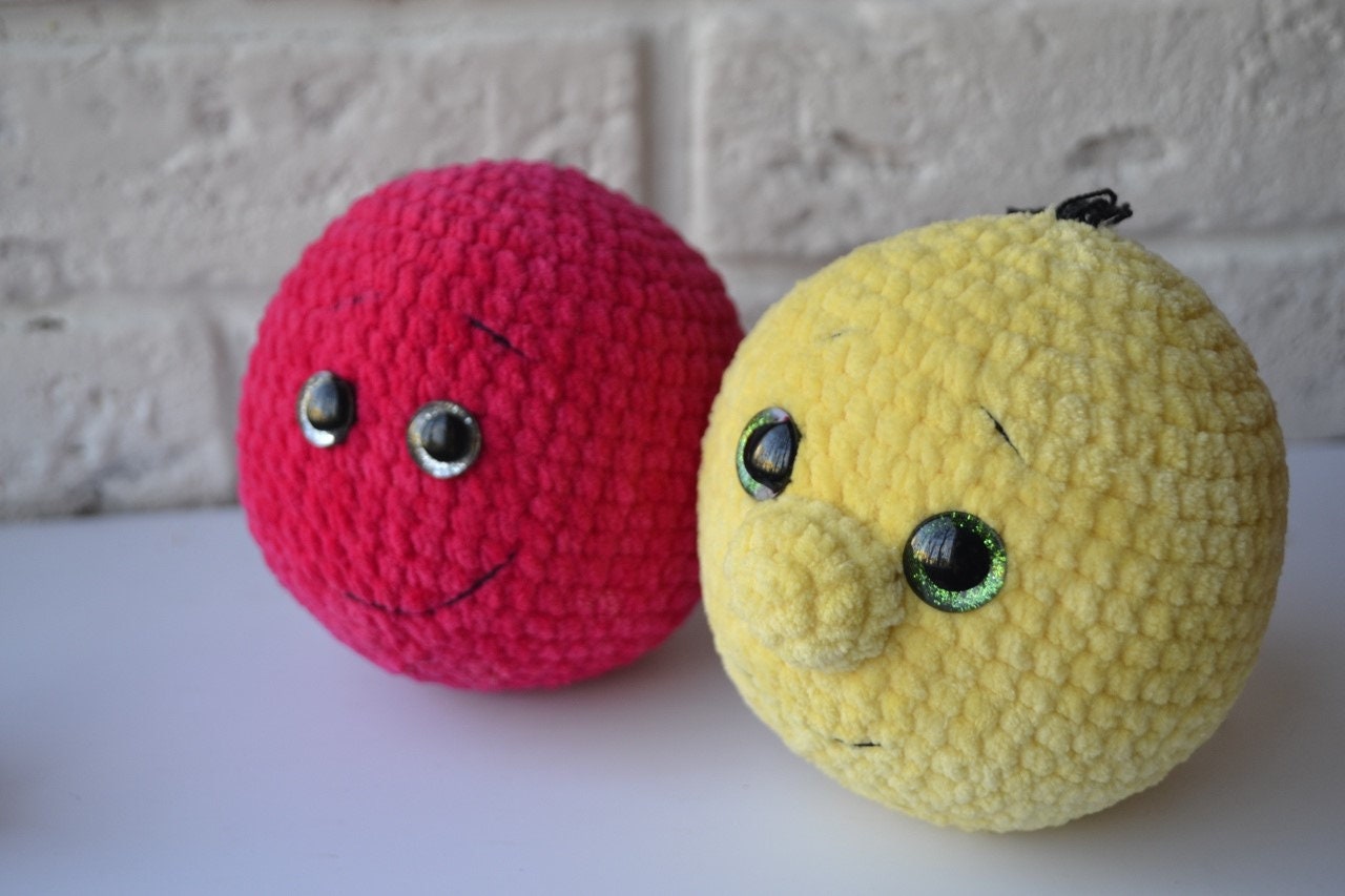 Easy Crochet Smile Face Pattern, Crochet Ball Pattern for Beginners Eng ...