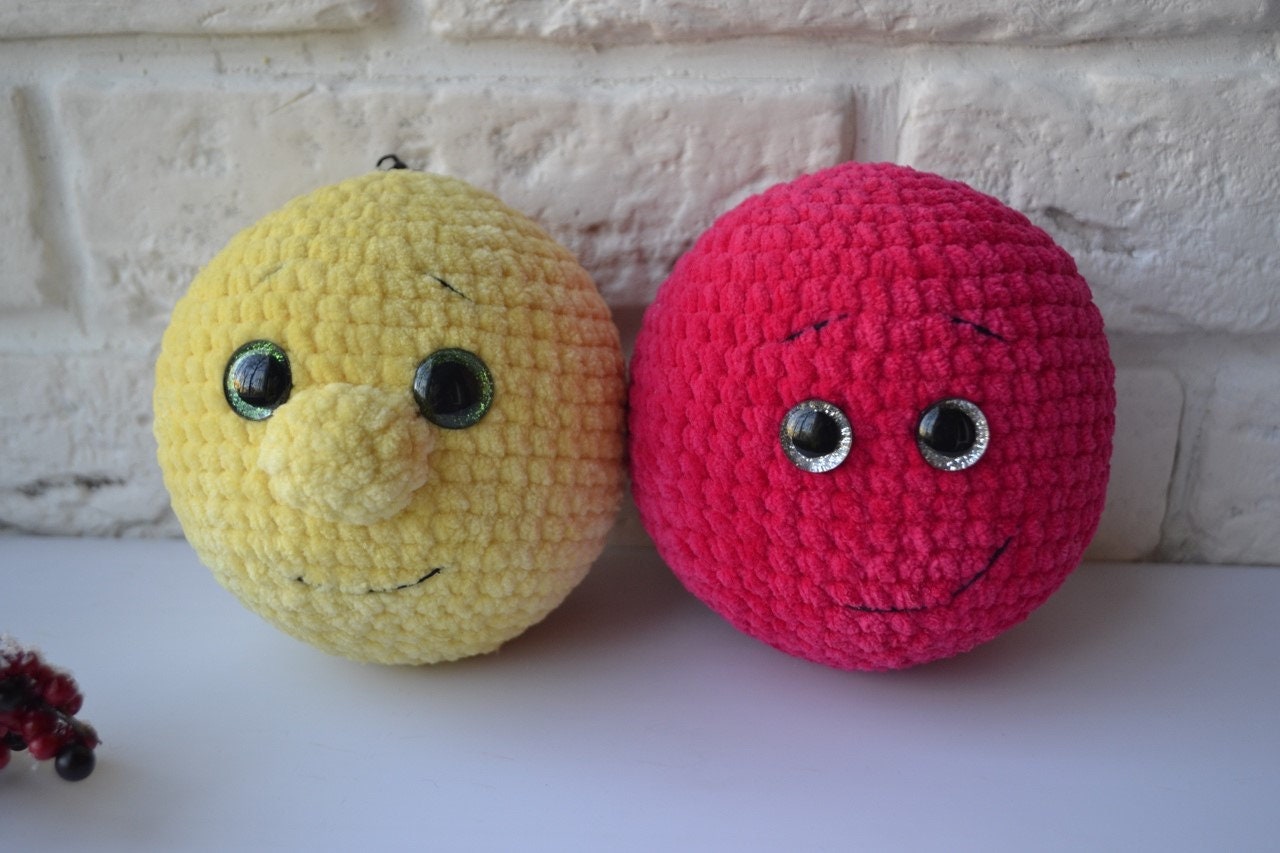 Easy Crochet Smile Face Pattern, Crochet Ball Pattern for Beginners Eng ...