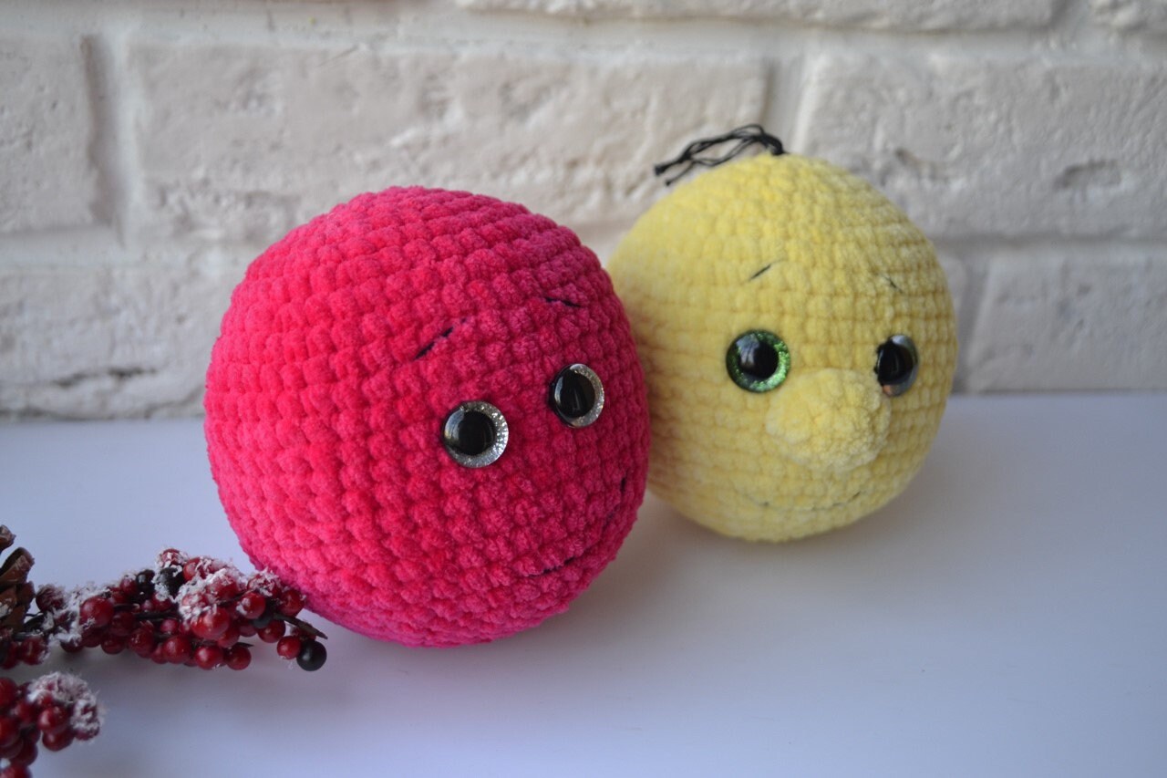 Easy Crochet Smile Face Pattern, Crochet Ball Pattern for Beginners Eng ...