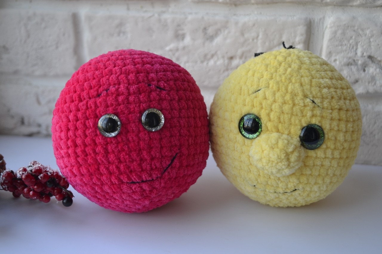 Easy Crochet Smile Face Pattern, Crochet Ball Pattern for Beginners Eng ...