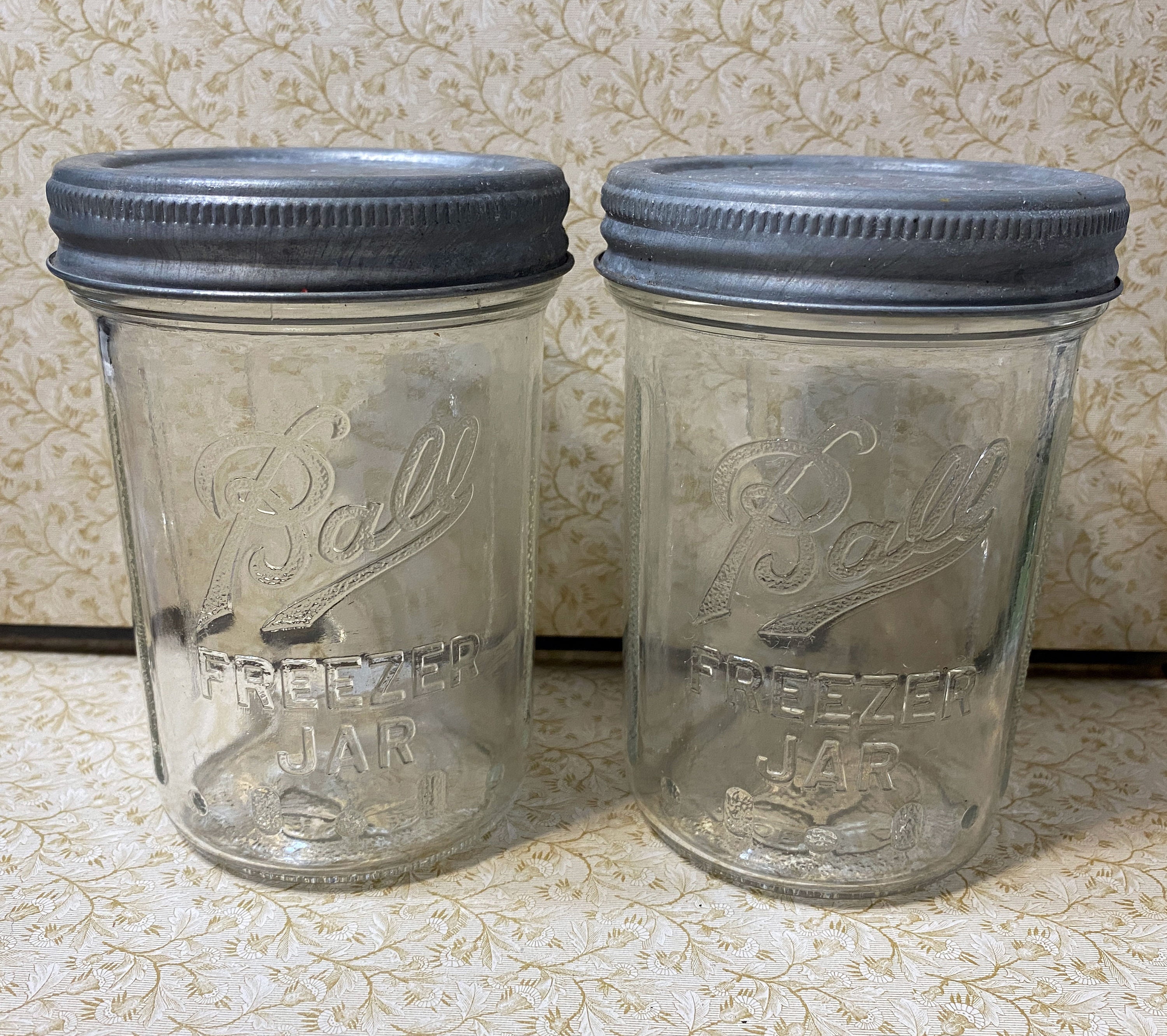 Two Vintage Ball Glass Pint Freezer Jars With Zinc Lids free Domestic ...