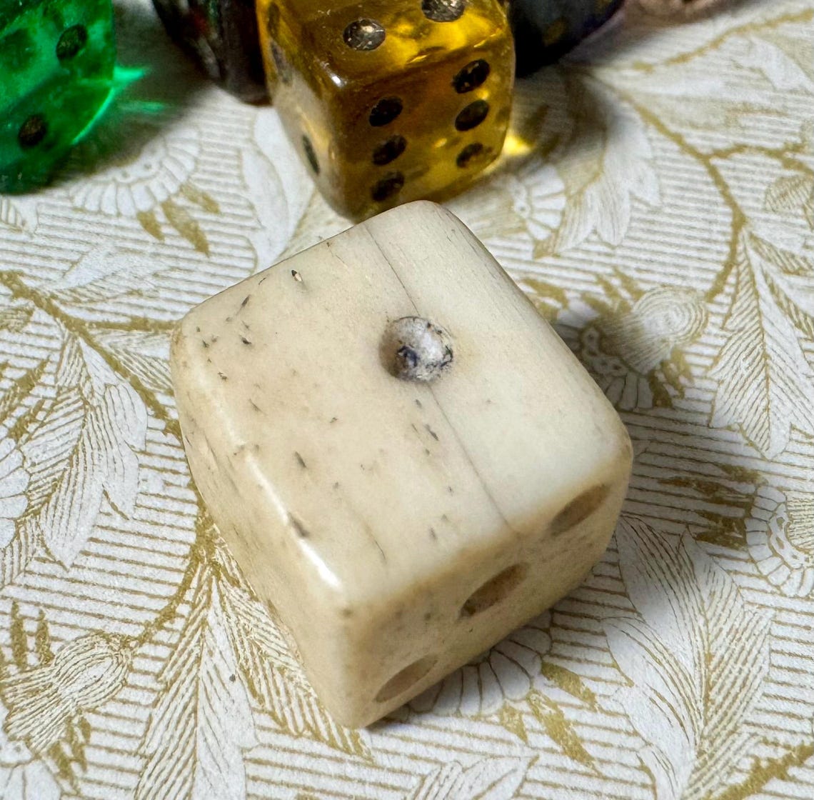 Lot of Antique Dice Miniature, Bone, Wood, Glass/bakelite - Etsy