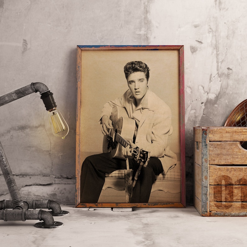 Elvis Presley Poster: Retro Music Legend Wall Art - Etsy