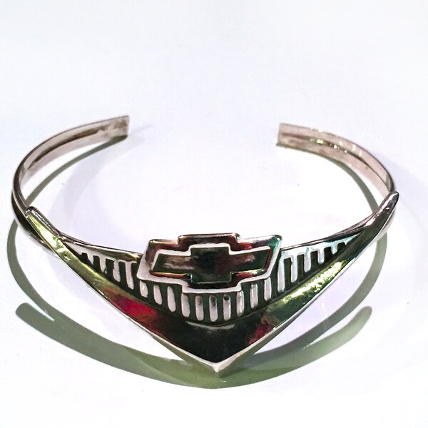 Chevy V8 Emblem - Etsy