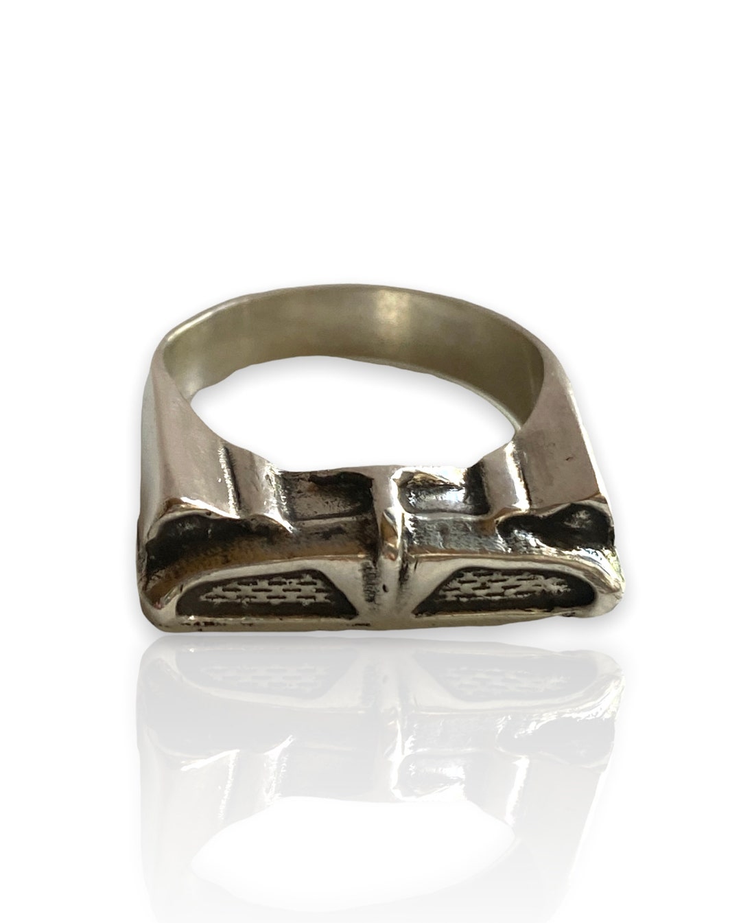 Batman Batmobile Ring - Etsy