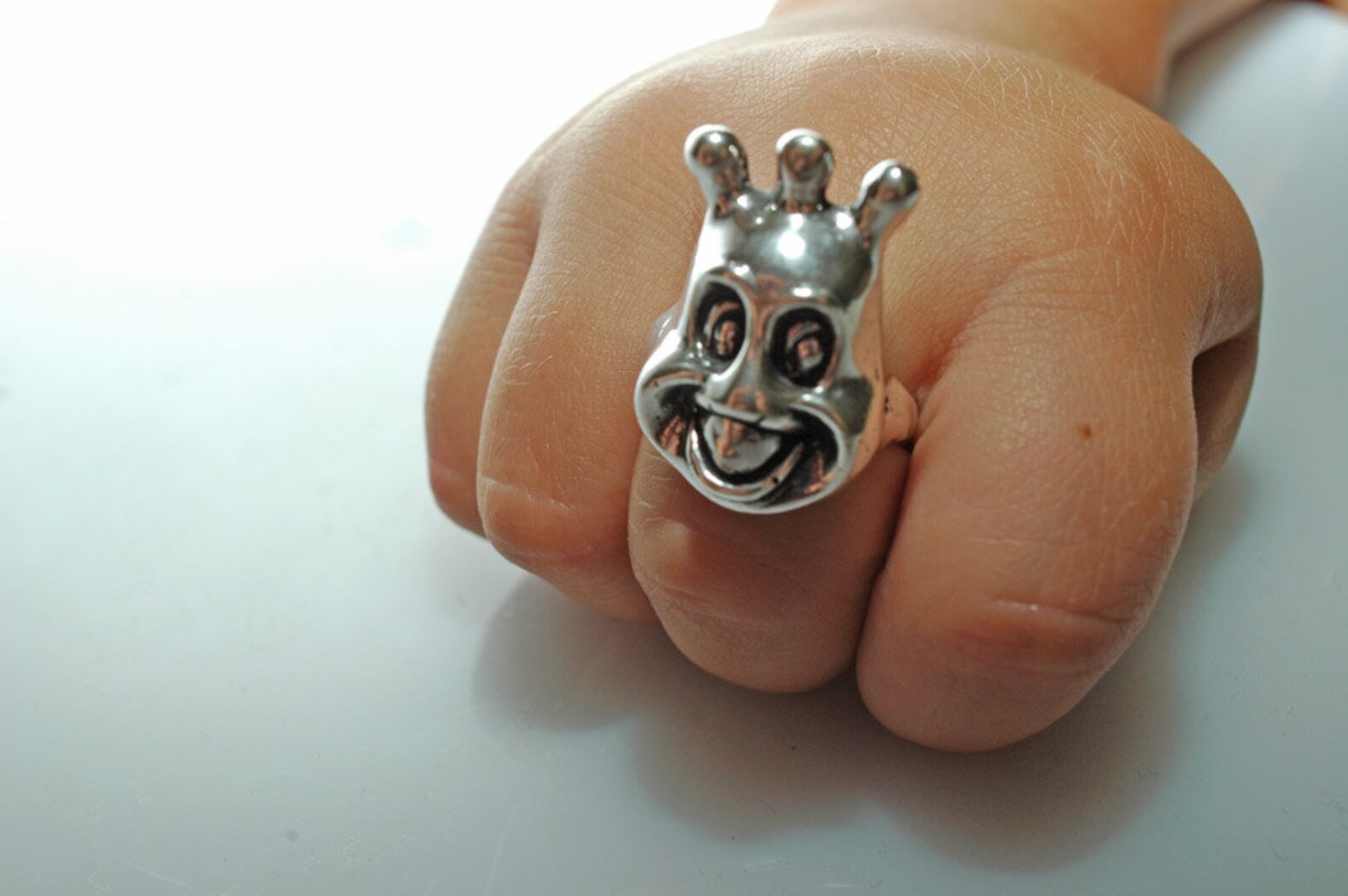 Sea Monkee Ring in White or Gold Bronze | Etsy