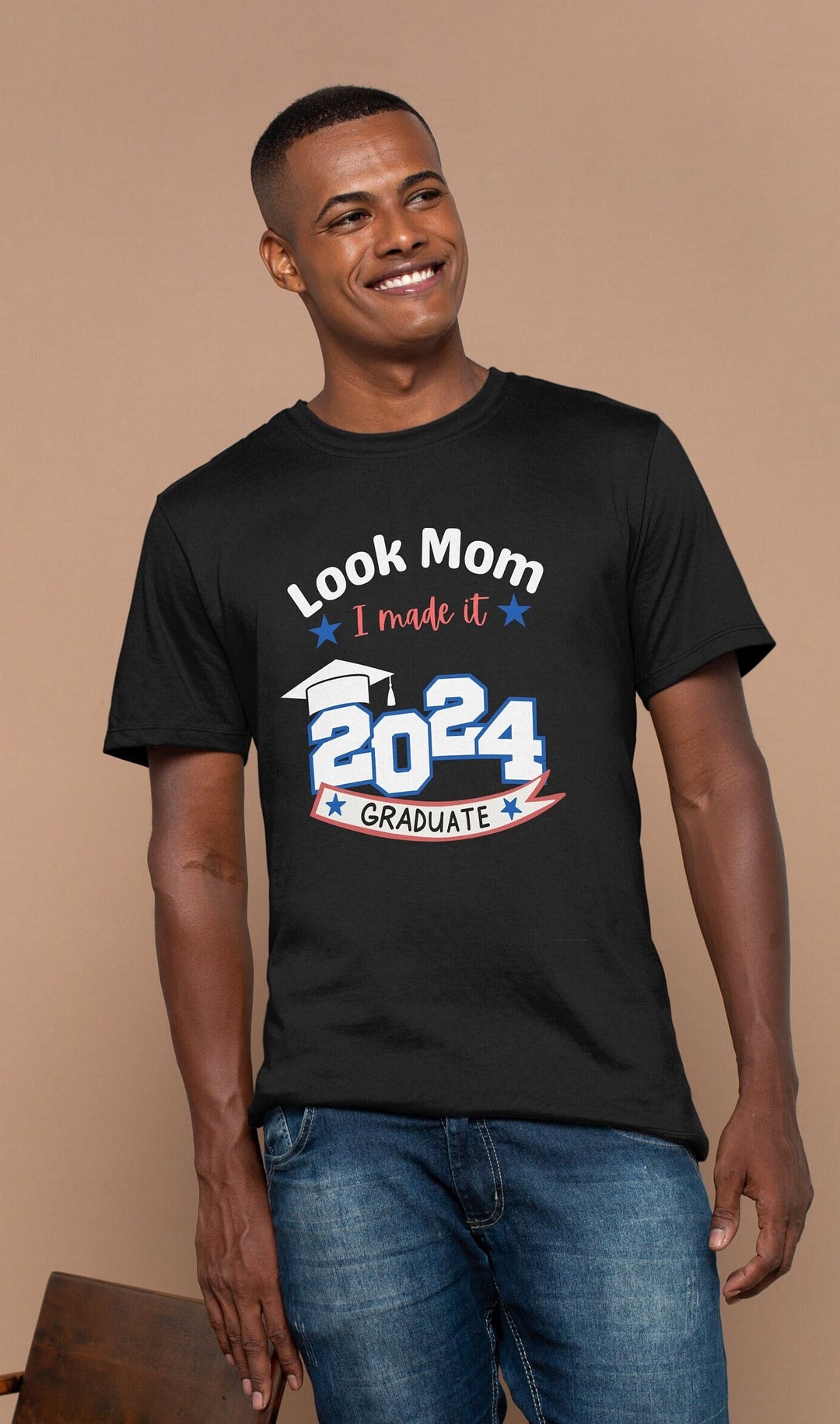 Look Mom I Made It 2024 Graduate Unisex Heavy Cotton Tee, Class of 2024 ...