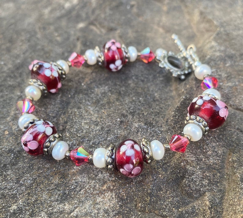 Cherry Red With White Bumpy Flowers Glass Beads and White - Etsy