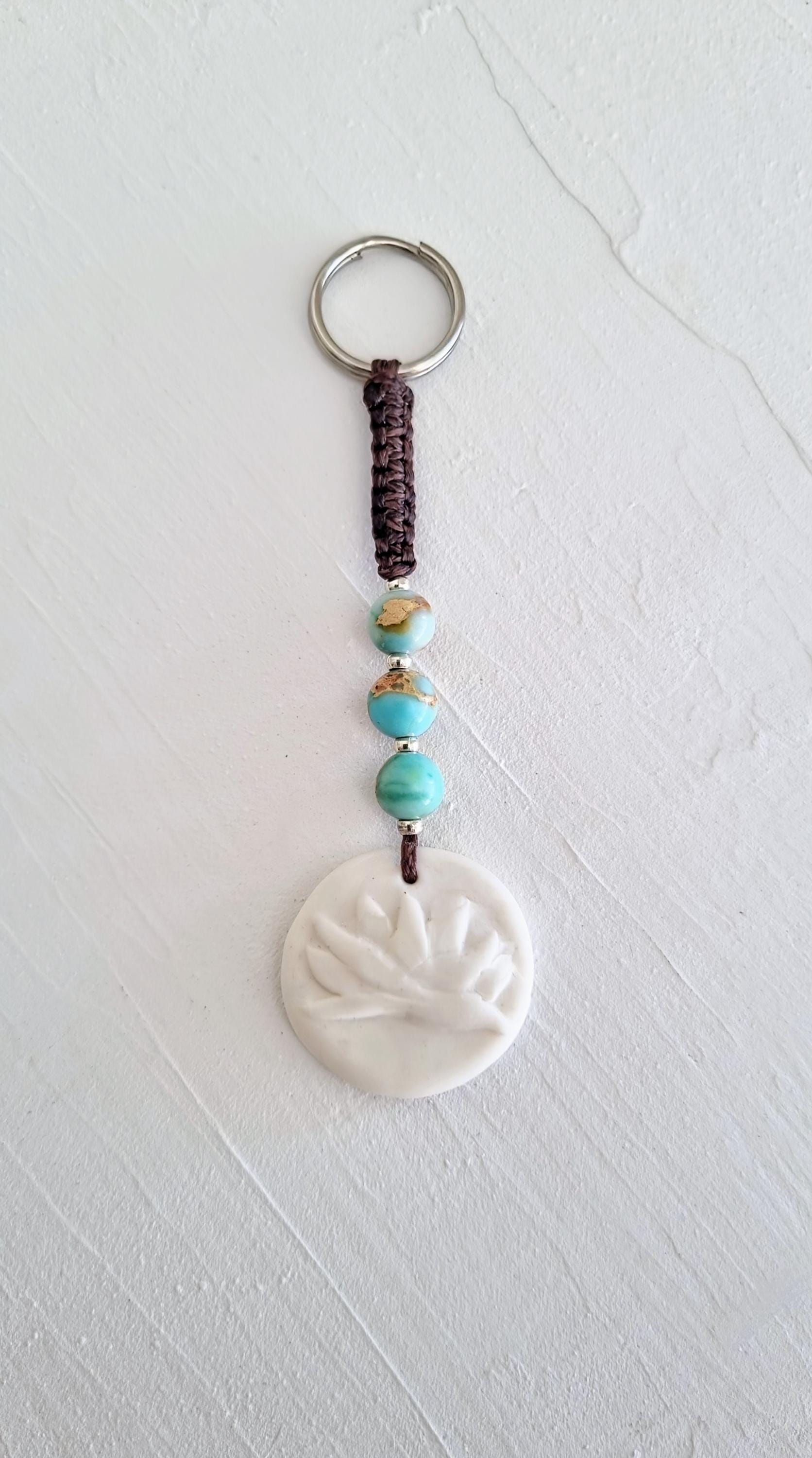 Lotus Flower Keychain, Healing Crystal Key Holder, Lotus Flower Charm ...
