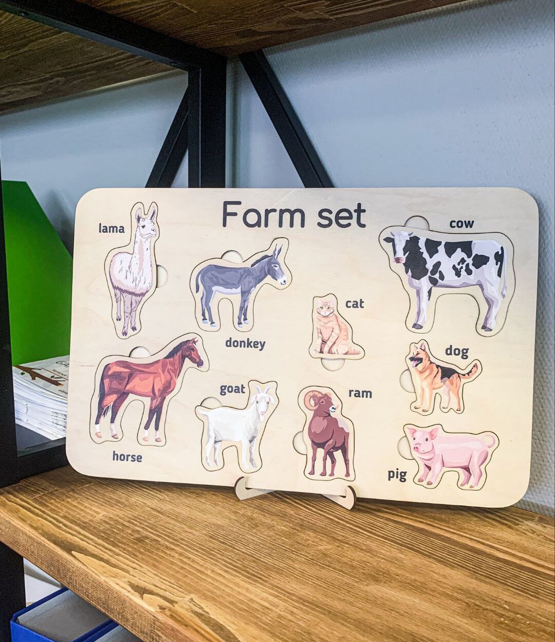 Wooden ENGLISH Sorter Farm Set Educational Preschool Learning Motor ...