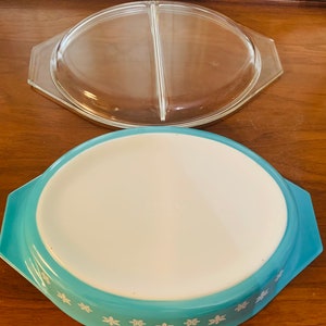 Vintage Pyrex Blue Snowflake Divided Casserole - Etsy