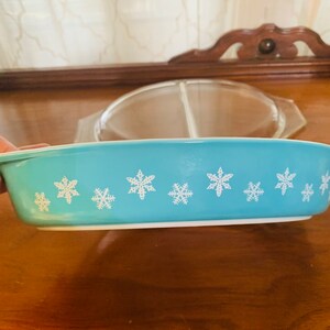 Vintage Pyrex Blue Snowflake Divided Casserole - Etsy