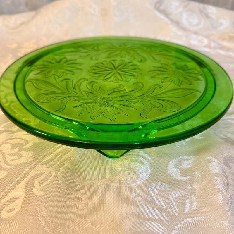 Uranium Cake Plates - Etsy