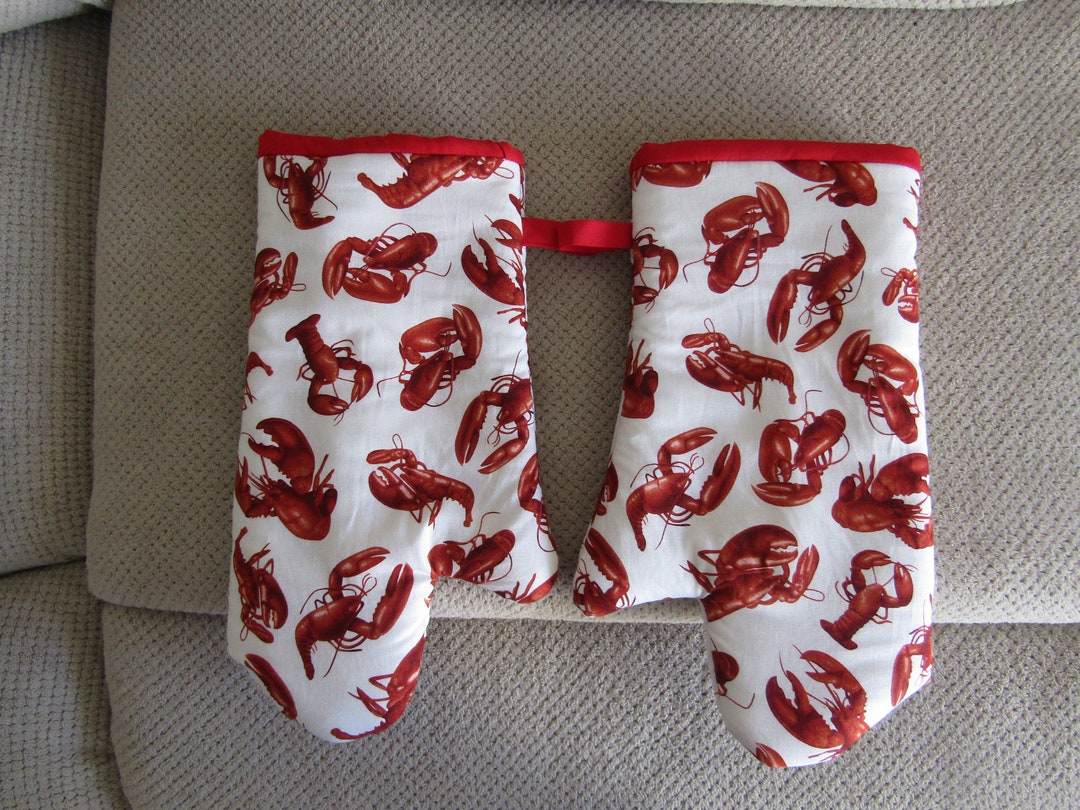 Sierra's Attic Double Padded Lined White /red Lobster Cotton Print ...