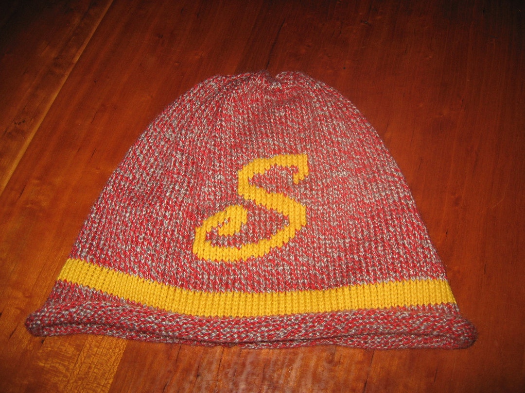 Harry Potter Ron Weasley Gryffendor Hogwarts Beanie Initial Acrylic ...