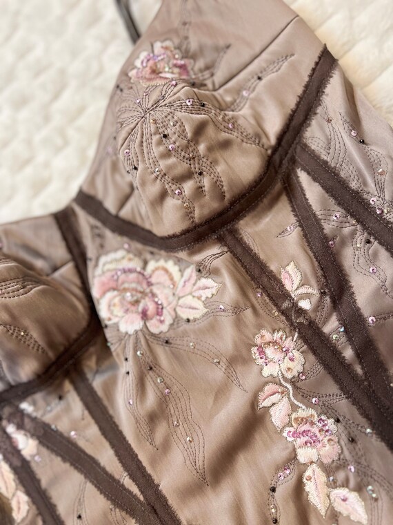 Vintage Mandalay Floral Embroidered Hand Beaded Busti… - Gem