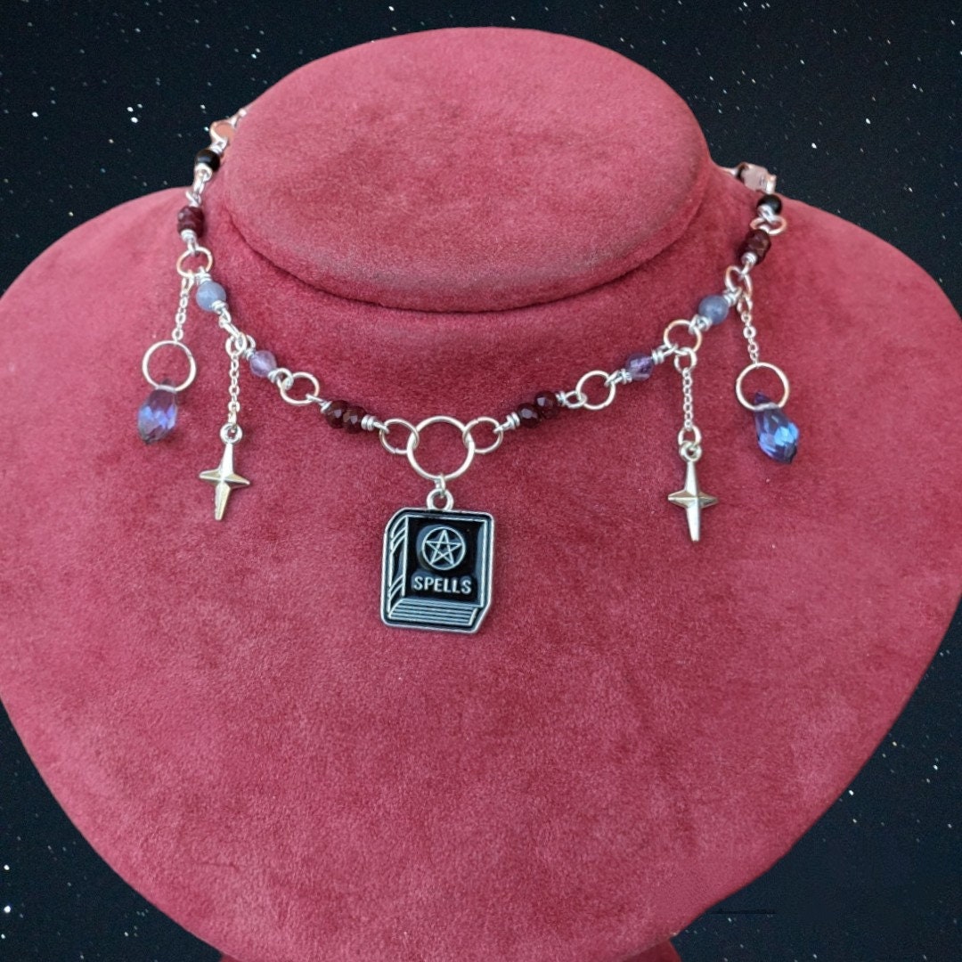 Stolas Boss Choker Necklace - Etsy