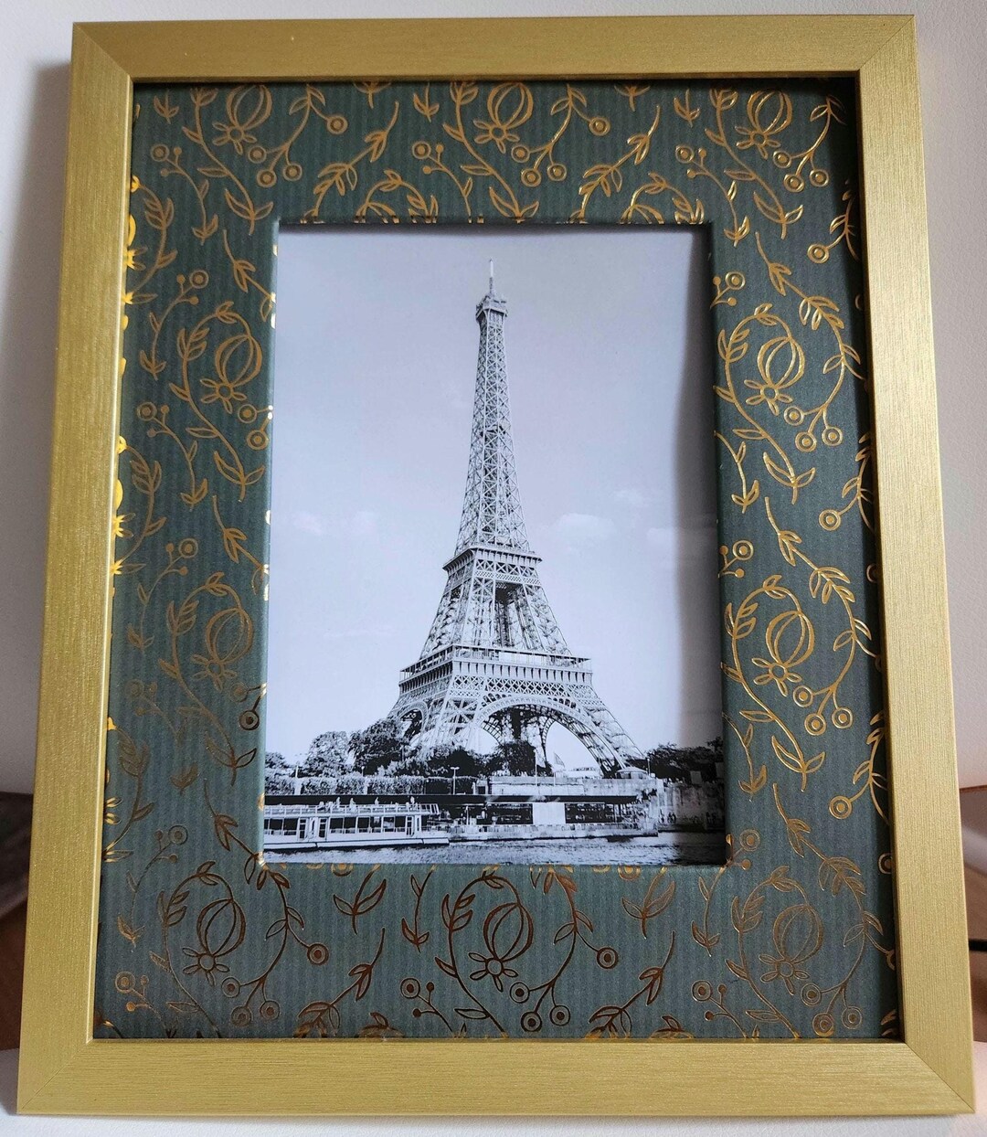 Green & Gold Embossed Photo Mat, 8x10 Frame Mat for 5x7 Photo ...