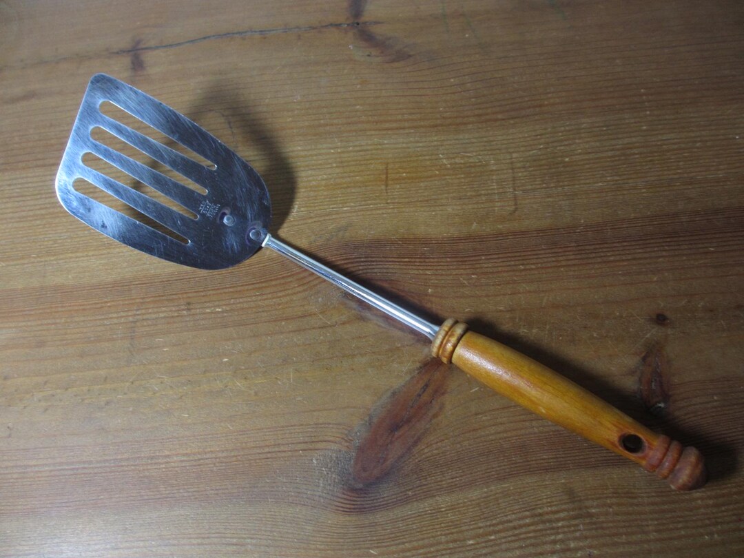 Ekco Chromium Plated Slotted Spatula With Wooden Handle, See ...