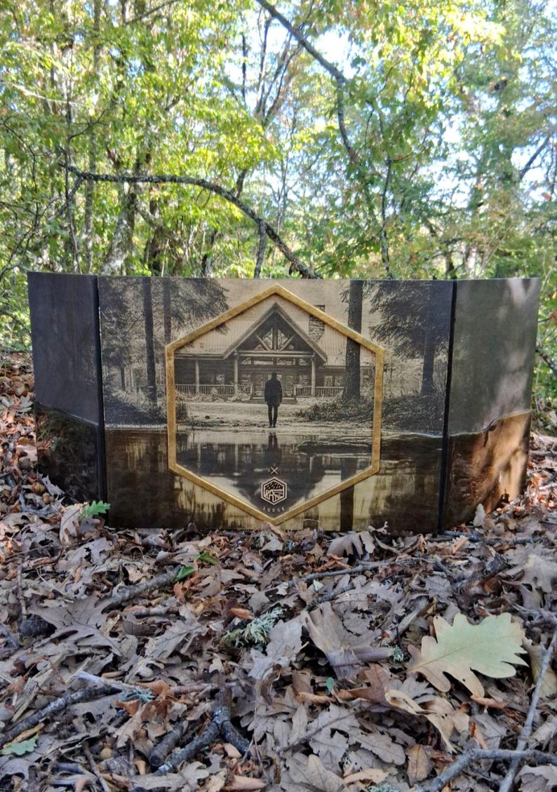 Personalized Wooden GM Screen, Laser Engraved DM Screen With Hinges and ...