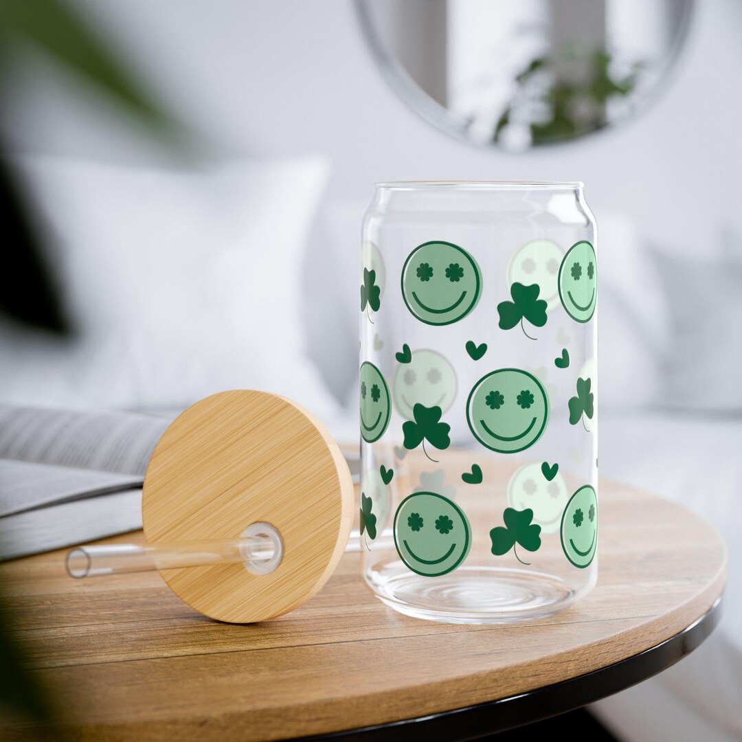 Retro Smiley Faces and Clovers St Patty's Day Sipper Glass, 16oz Fun ...