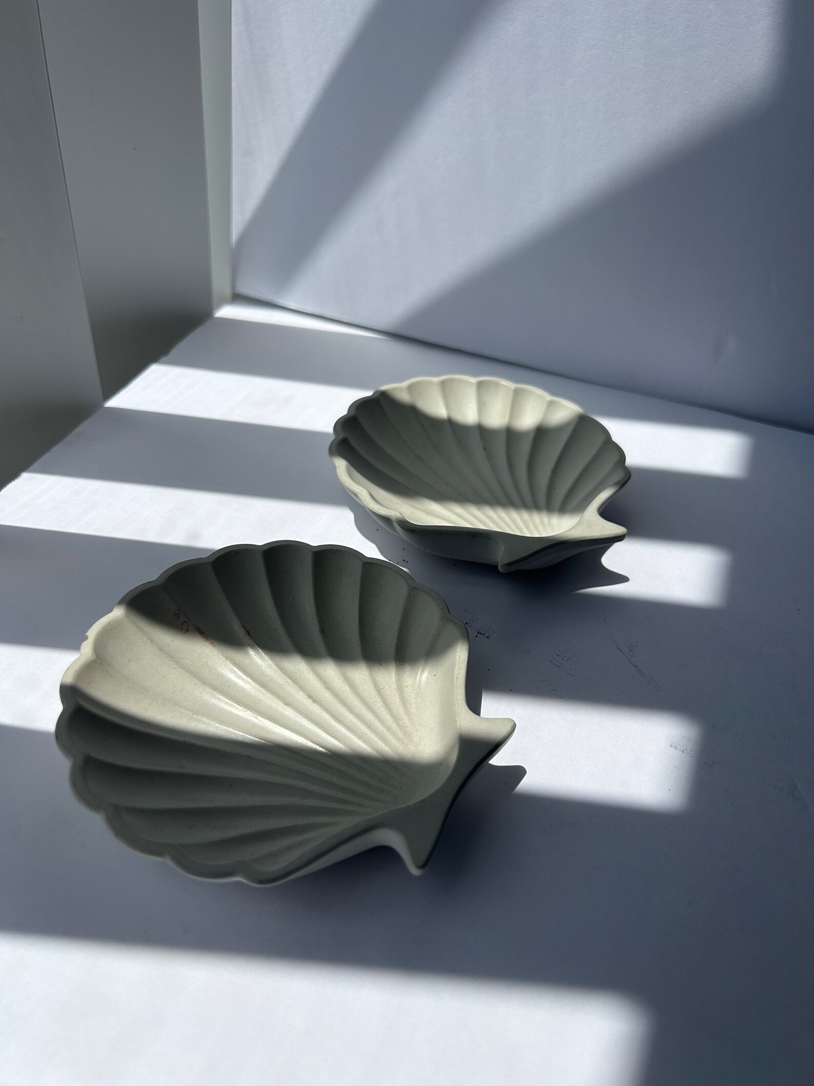 Handmade Concrete Shell Tray , Custom Jewelry Plate-sea Shell Tray ...