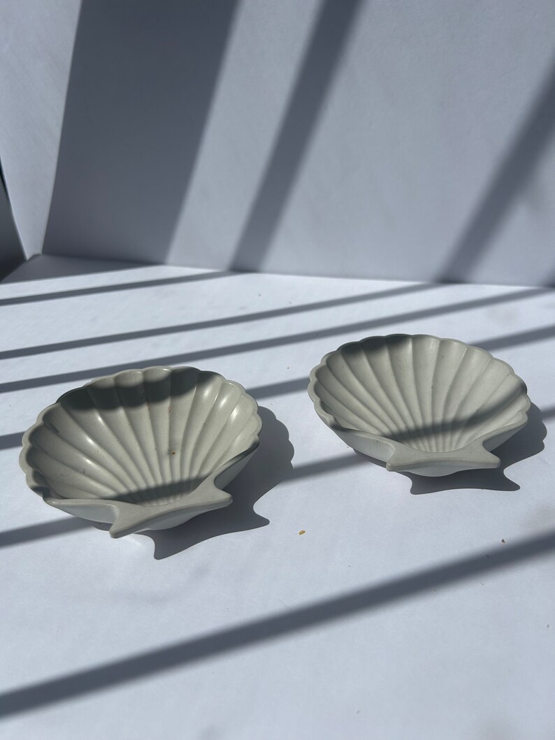 Handmade Concrete Shell Tray , Custom Jewelry Plate-sea Shell Tray ...