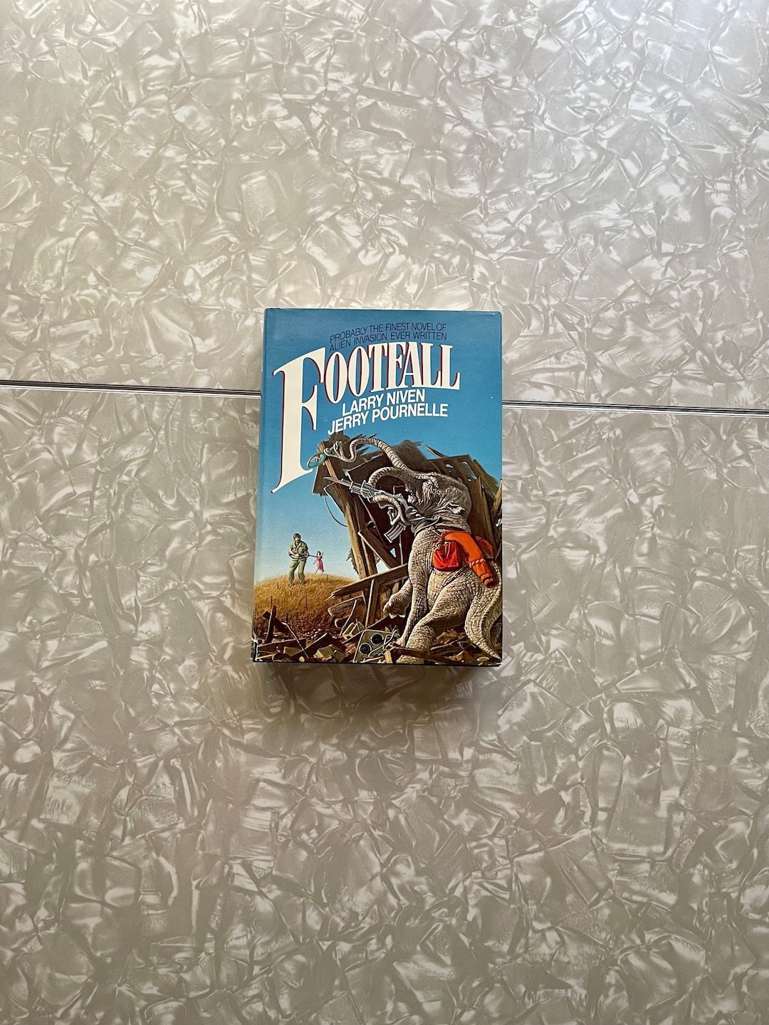 Footfall Vintage Hardcover Book by Larry Niven and Jerry Pournelle - Etsy