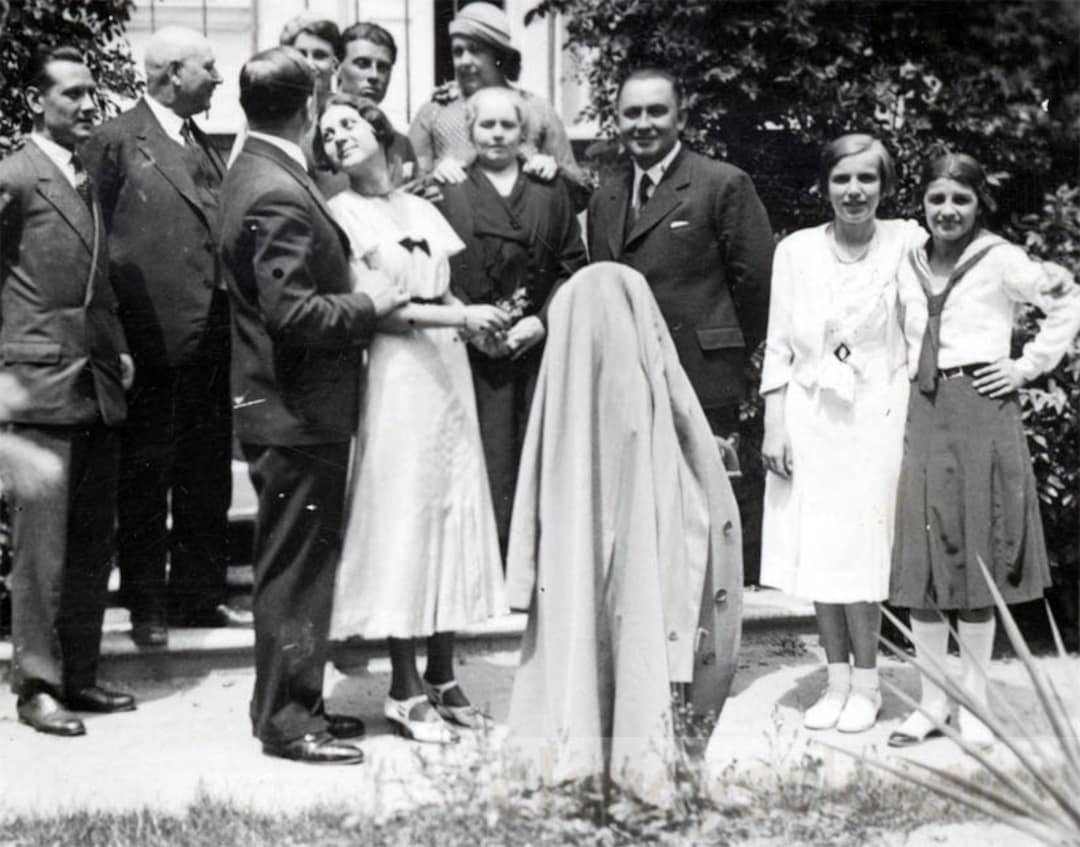 Vintage Photo 1920s Dr Adolf Hempt Family Novi Sad Mysterious Coat at ...