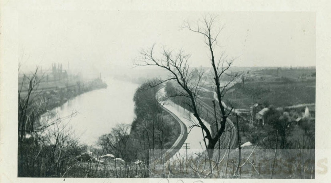 Vintage Photo 1920 River Landscape View From Pop Rock 31 Z - Etsy