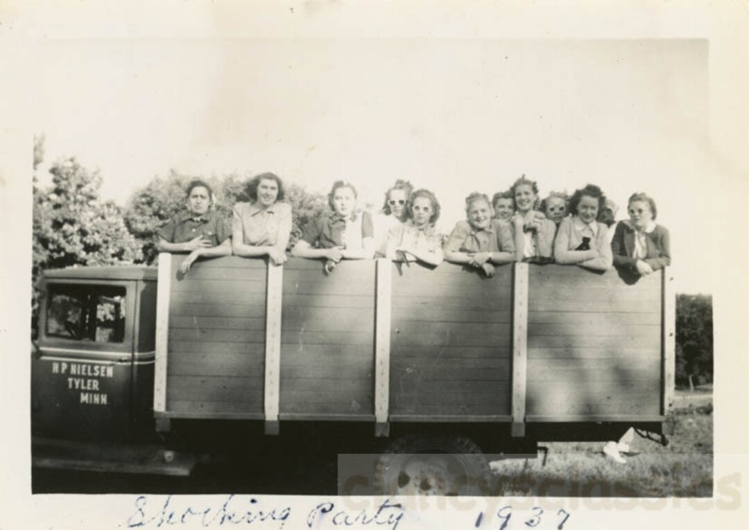 Vintage Photo 1937 Shocking Party Young Ladies Farm Cargo Tyler Minn - Etsy