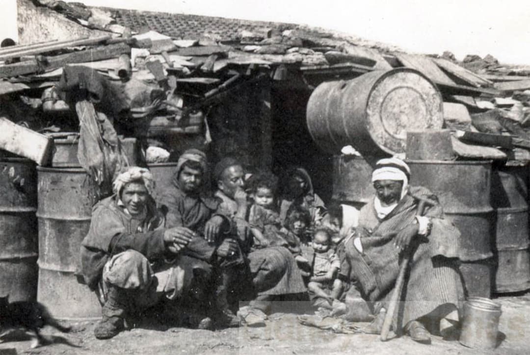 Vintage Photo WW2 Tunisia "poor Class of Arabs" Group Family Huddle ...