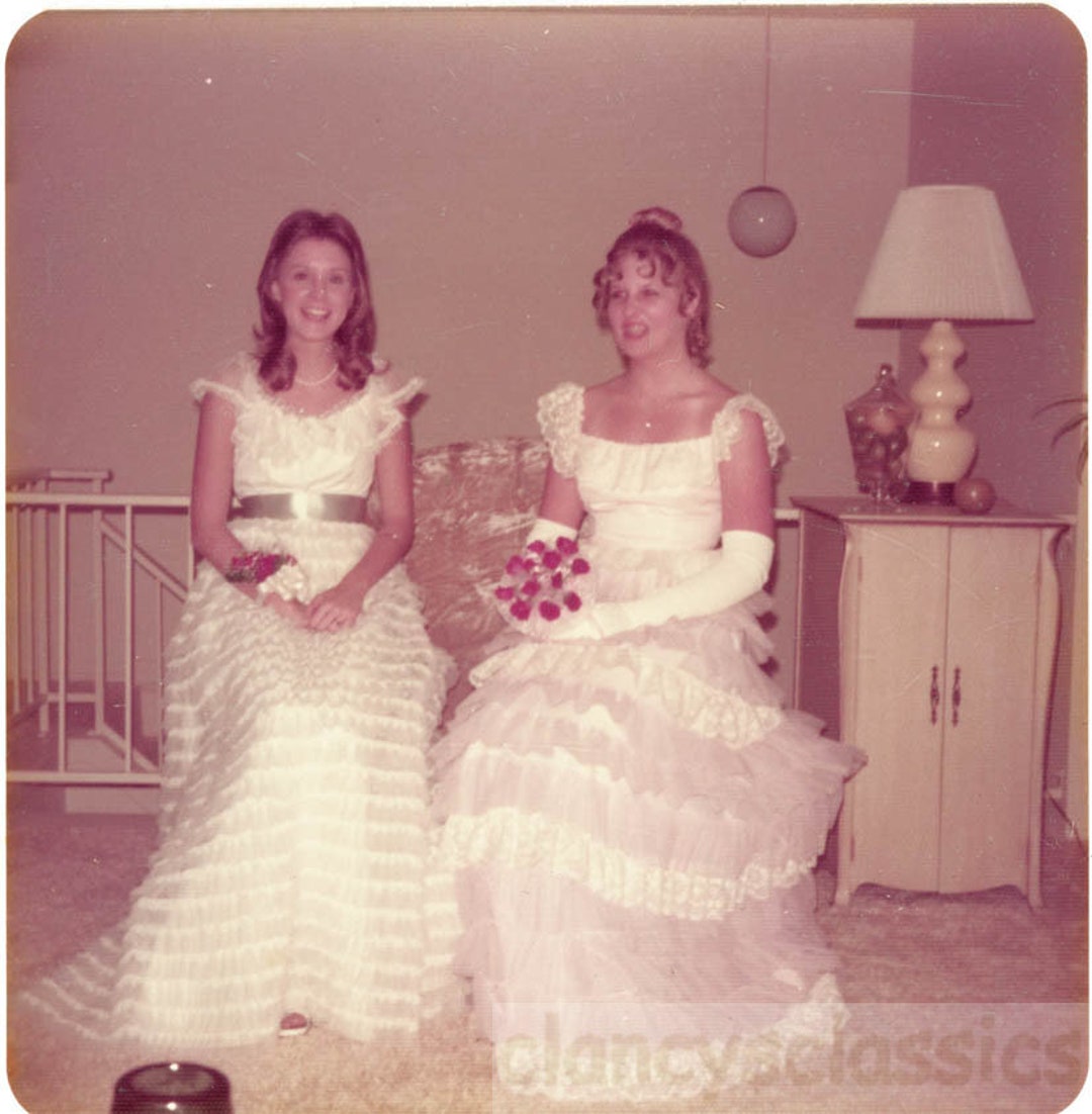 Vintage Photo 1966 Prom Queens Prom Kings 2 Photo Lot Color Snapshot 63 ...
