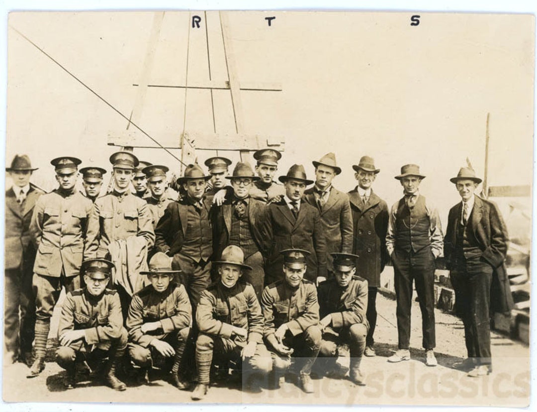 Vintage Photo 1930 "a Bunch of Civils" Wisconsin Civil Engineers 14 A ...