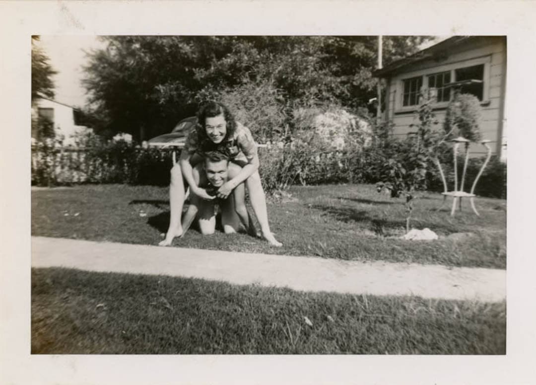 Vintage Photo 1927 Young Cute Flapper Gal Leans Back Into Young Man ...
