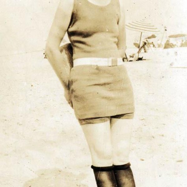 Flapper Photo - Etsy