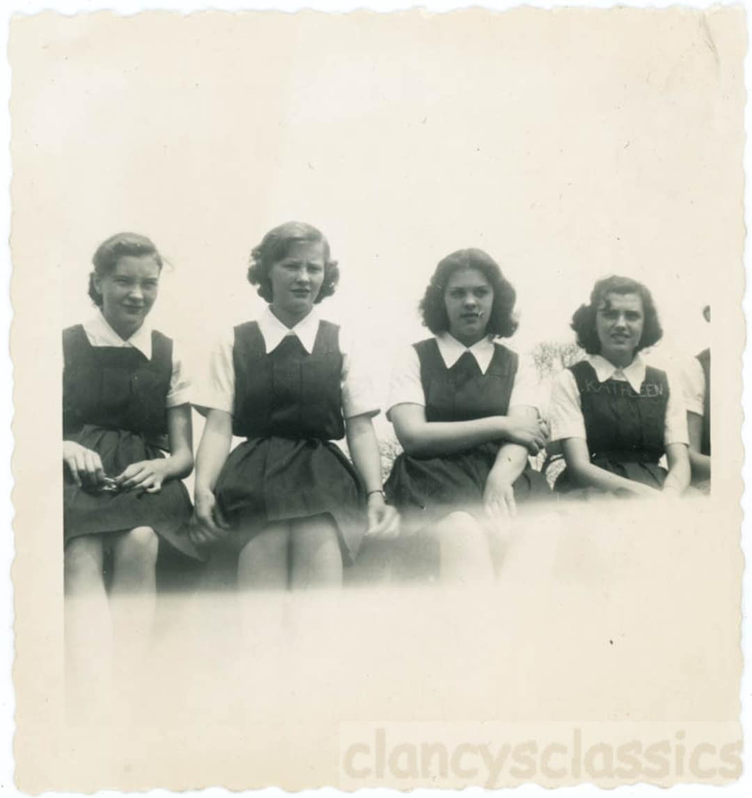 Vintage Photo 1954 Catholic Girls High School Teenagers in Uniforms 56 ...
