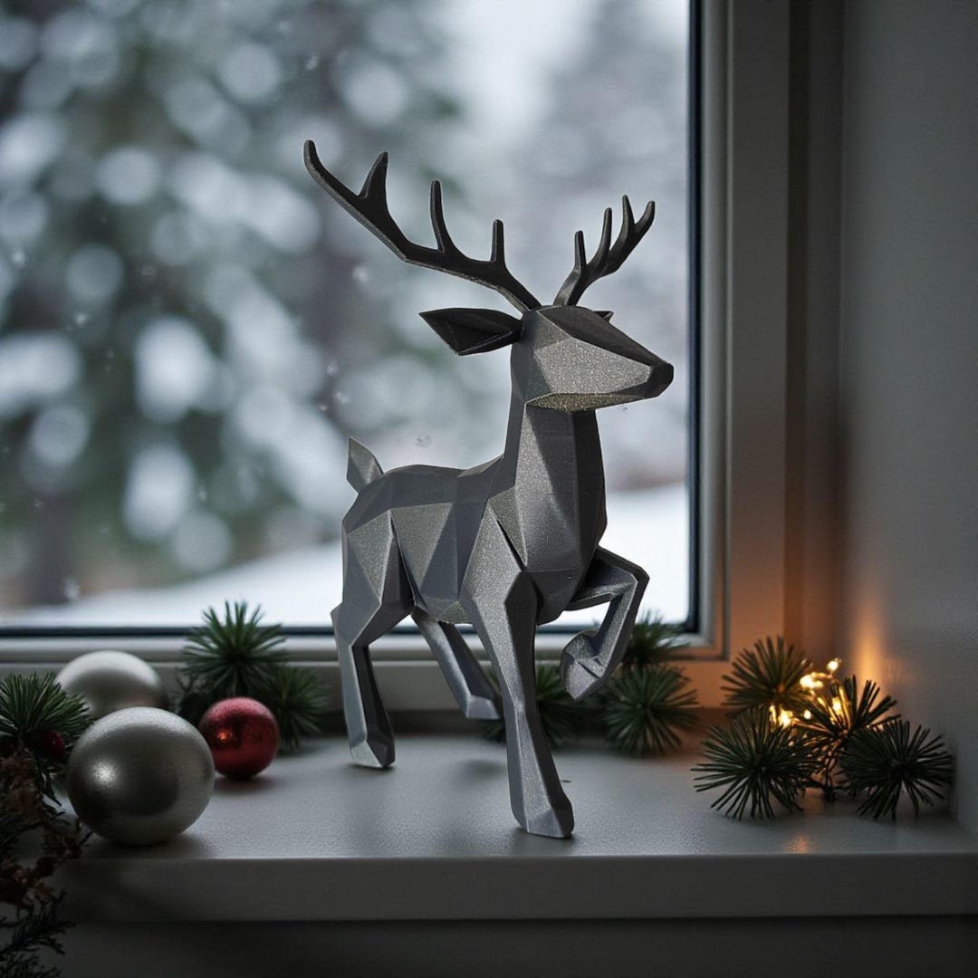 Low Poly Reindeer 3D Print – Minimalist Reindeer Decorative Figurine ...