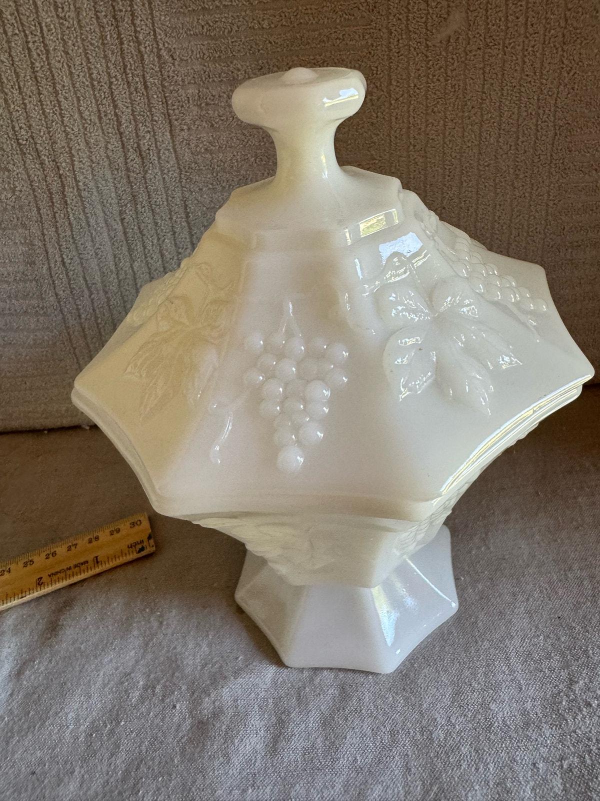 Anchor Hocking Vintage Milk Glass Candy Dish With Lid Grapes Stippled ...