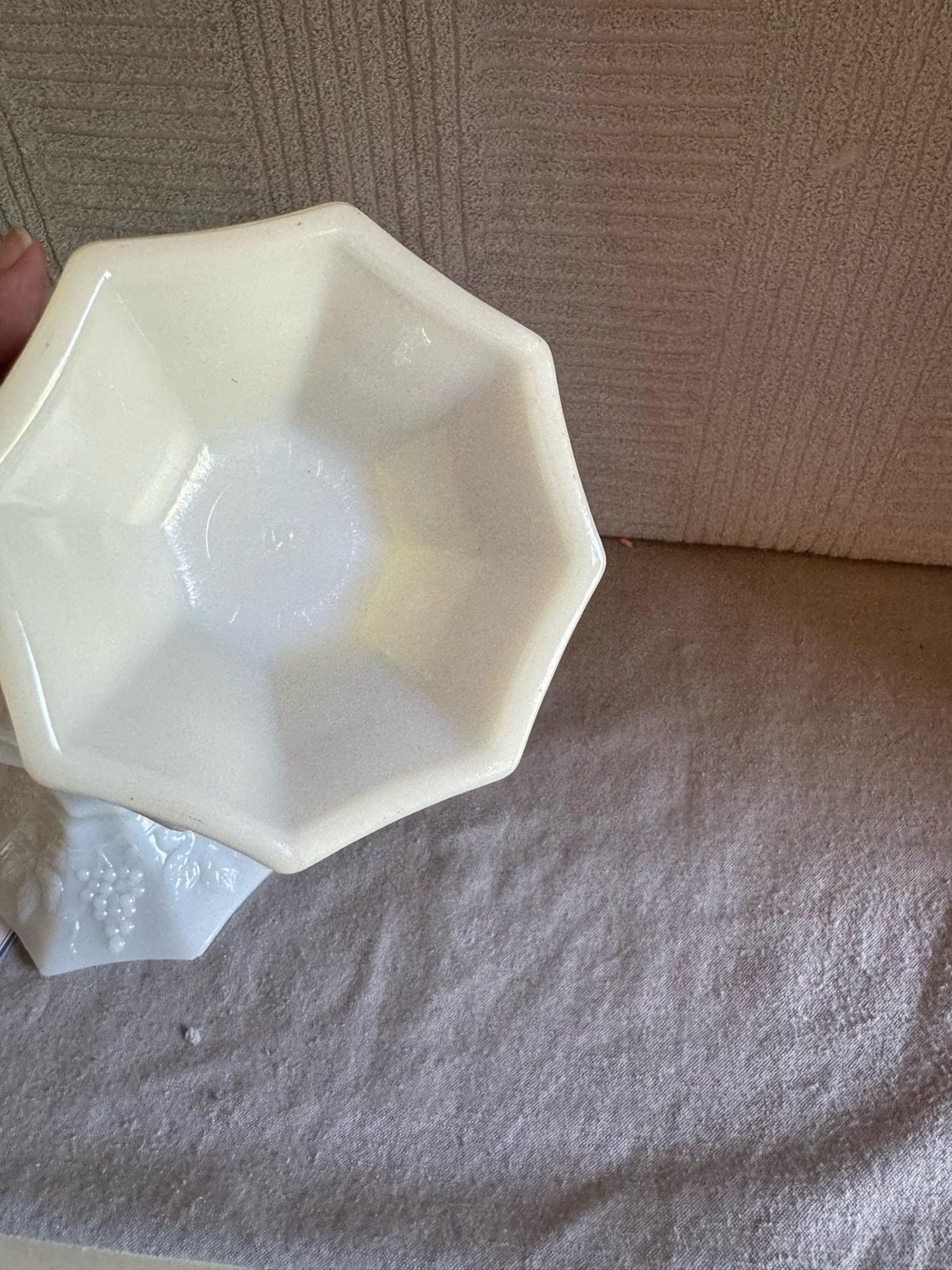 Anchor Hocking Vintage Milk Glass Candy Dish With Lid Grapes Stippled ...