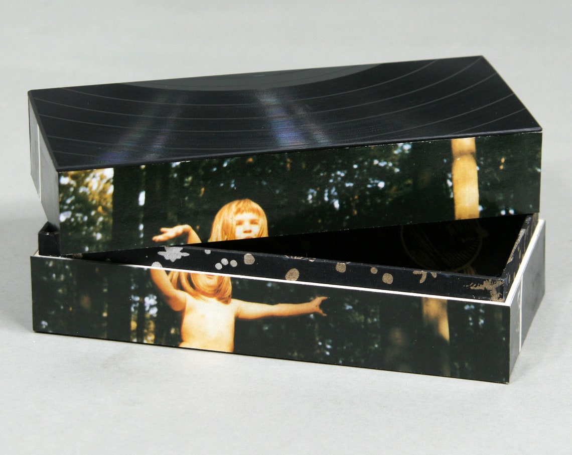 Mini Groove Box Handmade From Recycled Vinyl Record Tones on Tail Pop ...