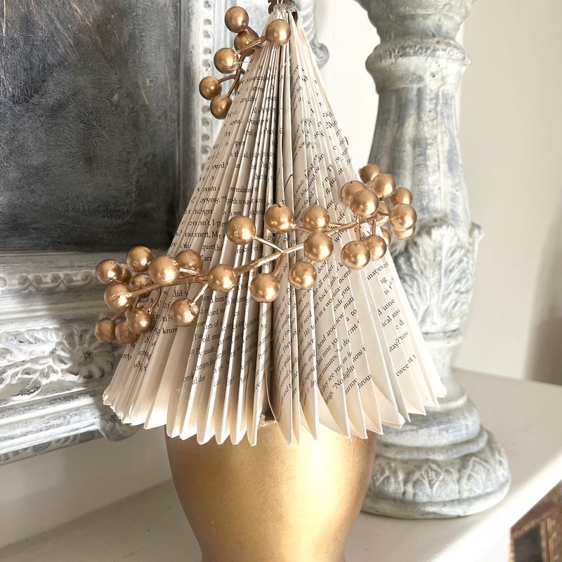 Book Centerpiece - Etsy