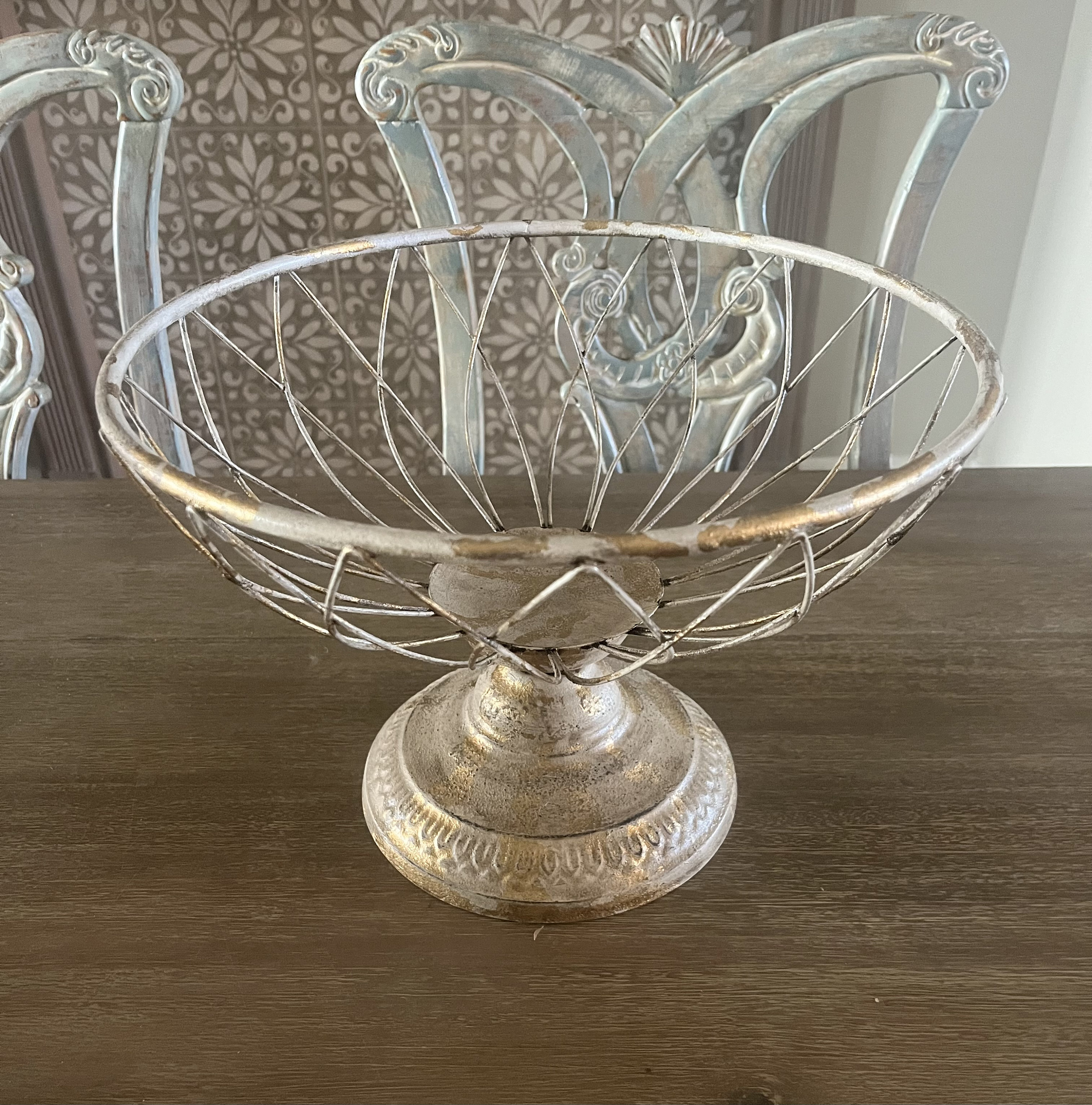 Antiqued Metal Wire Bread Basket: Shabby Chic Kitchen Decor - Etsy