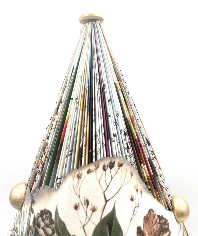 Folded Magazine Christmas Tree: Shabby Chic Tabletop Decor - Etsy