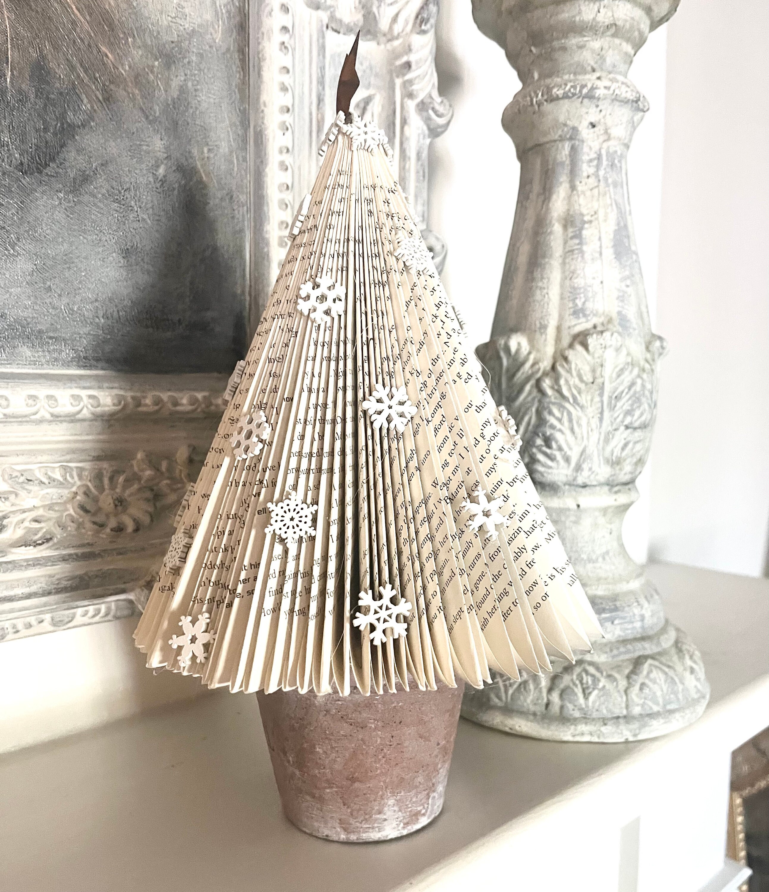Folded Book Page Christmas Tree: Shabby Chic Rustic Holiday Decor - Etsy