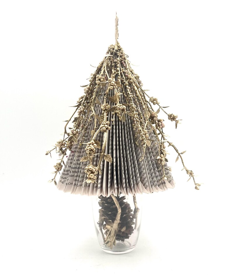 Handmade Folded Book Page Christmas Tree: Gold Snowflake Topper - Etsy
